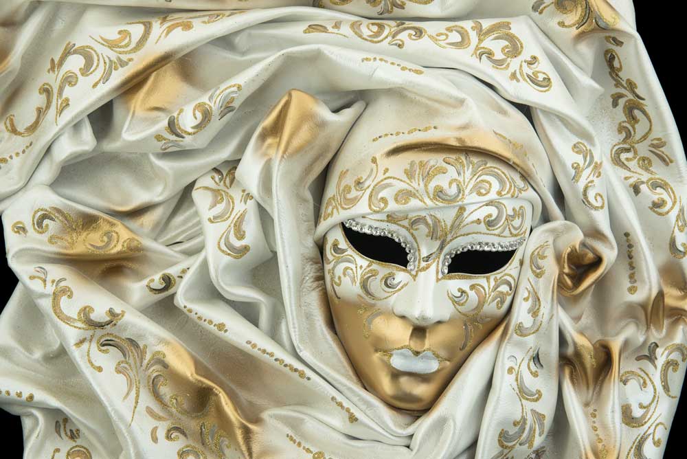 Masques vénitiens en cuir pour carnaval et décoration | MasquesdeVenise.fr